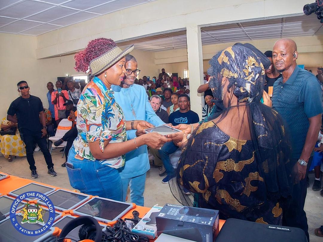 First Lady hands over Orange digital school kits to Ansarul Primary ...